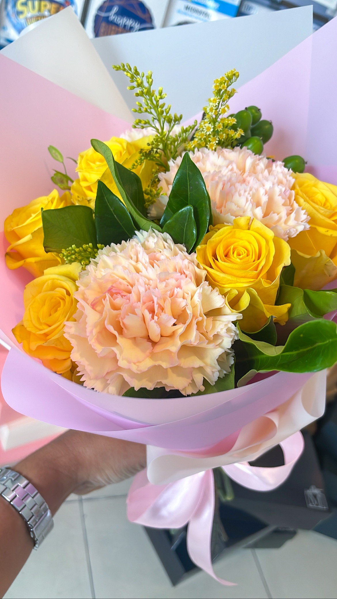 Ramo Rosas & Claveles | Michelle Gifts